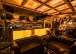 Restaurants, Bars and Lounges - ACANTHUS